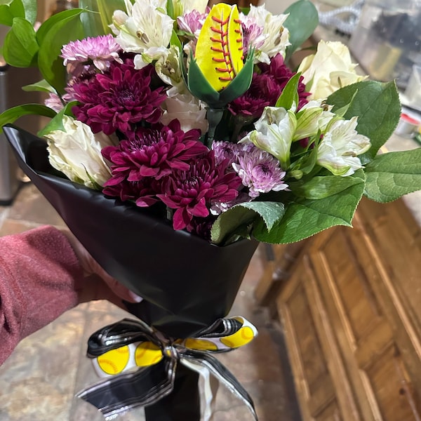 Softball Roses, Sports Rose, Basketball Baseball Soccer Volleyball ...