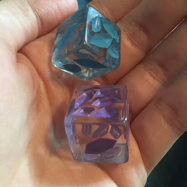 Crystal Dice / Set of 2 / D6 Gem, Pagan, Wiccan - Etsy