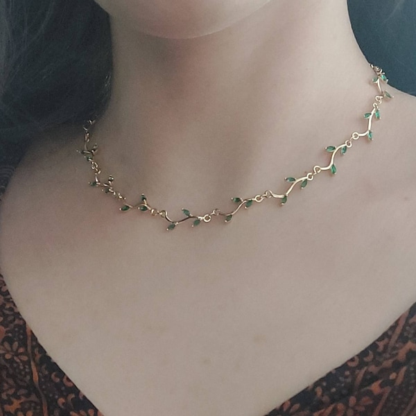 Mixed Blue Green Diamond Choker Necklace, Elegant Regency Gold ...
