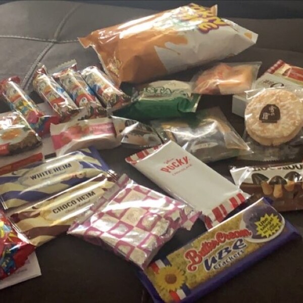 Asian Snack Box Best Value Snack Box Drinks & Full Size Assorted ...