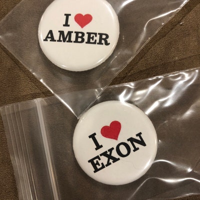 Personalize I Heart Buttons, I Love your Text Here 1.25 or 2.25 Pinback ...