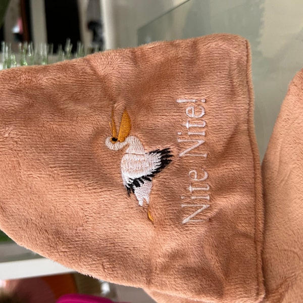 Pelican Embroidery Design. Pelican Silhouette. Pelican Mini Embroidery ...