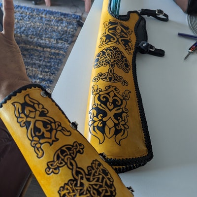 Real Leather Side Quiver With Phoenix Motif / Archer - Etsy