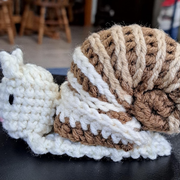 Little SNAIL Goes Back Into His Shell Crochet PATTERN - Etsy