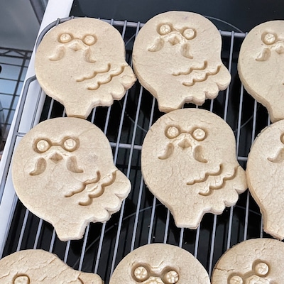 Animal Crossing Roost Sable Cookie Cutter - Etsy