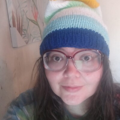 Spiderweb Halloween Beanie Spooky Spider Toque White Spiders Knitted ...