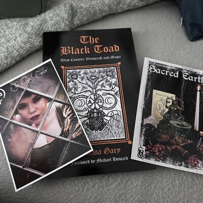 The Witch Compass: Working With the Winds in Traditional Witchcraft. by ...