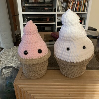 Ice Cream Cone Plush Crochet PATTERN Amigurumi (Instant Download) - Etsy