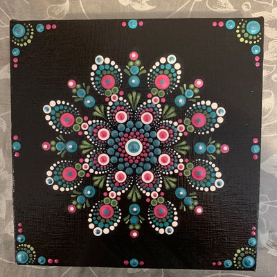 Rainbow Spiral Dot Mandala Pattern - Etsy