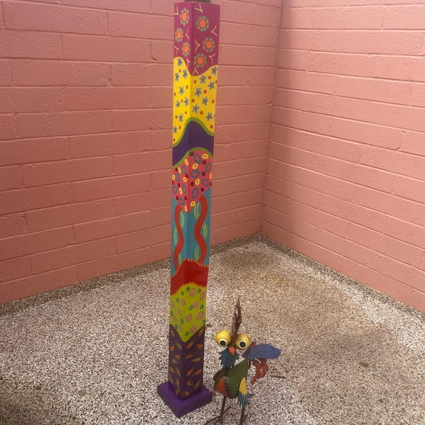 Garden Totem With a Twist - Etsy