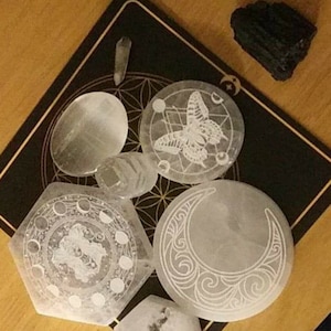 One Beautiful Black Obsidian Scrying Plate Black Obsidian - Etsy