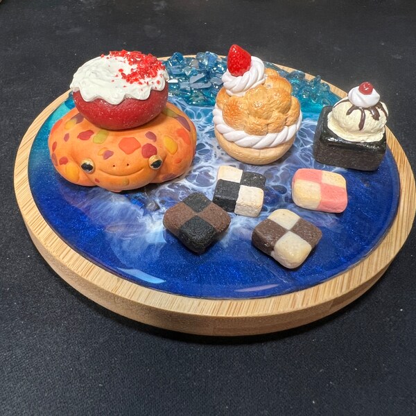 Cream Puff Keychain - Etsy