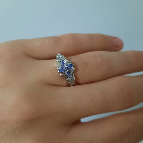 FE3H Byleth's Ring Fire Emblem Three Houses - Byleth Noble Ring - Etsy