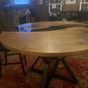 Walnut Round Epoxy Game Table Walnut Epoxy Gamble Table - Etsy