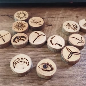 Norse Runes, Elder Futhark Divination Runic Dice, 4 Wooden Dice With ...