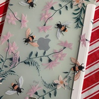 Bee iPad Case 6th Gen Floral Girl iPad 9.7 2018 Cute Flowers - Etsy
