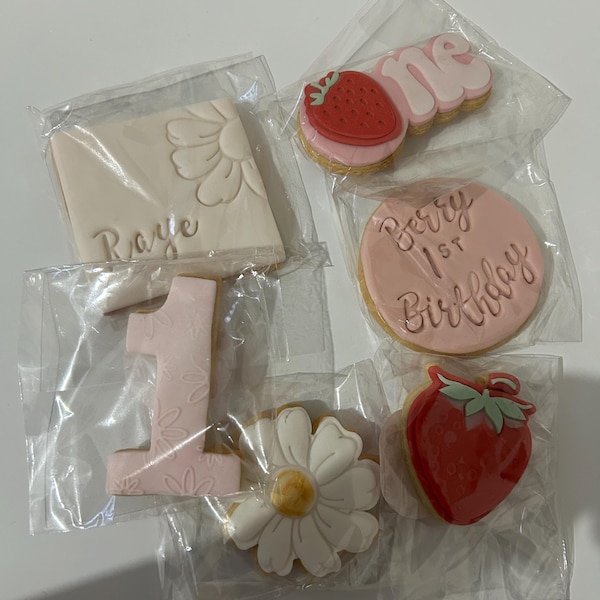 Personalised New Home Biscuits, Moving Home Gift Box, Home Cookies ...