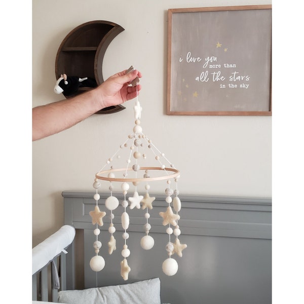 Neutral & Natural Baby Mobile, Nursery Mobile, Cot Mobile Boy, White ...