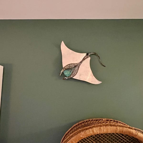 Manta Ray Made Unique With Capiz Shells Tropical Metal Wall Decor Beach ...