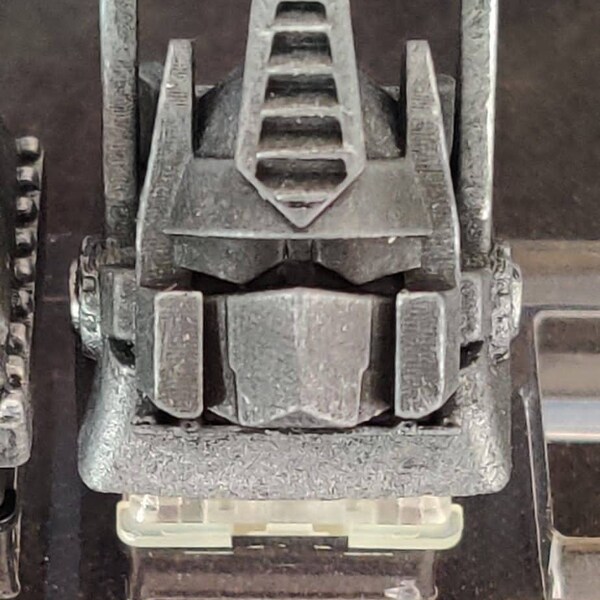 Optimus Prime - Transformers Artisan Custom Cherry MX Keycap - Etsy