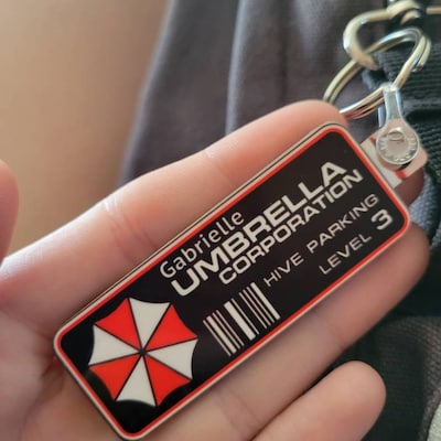 Umbrella Corporation Resident Evil Keyring, Pin Badge and new Large ...