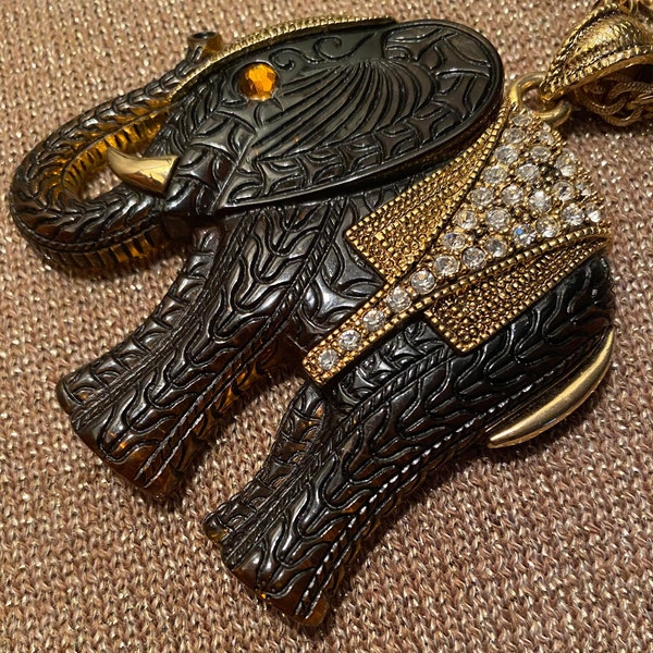 Vintage CHIC Quartz Gold Tone Moon Phase Wrist Watch New Red Leather ...