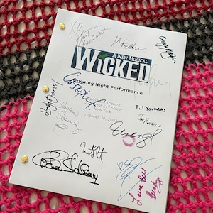 Pretty Little Liars TV Script Signed Autographed Ashley - Etsy