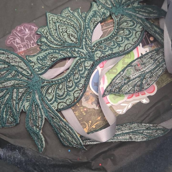 Fantasy Luna Moth Masquerade Mask - Make It Your Own and Customise Your ...