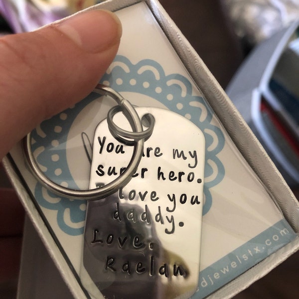 Super Hero Dad Keychain Gift for New Dad Love Daddy Keychain ...