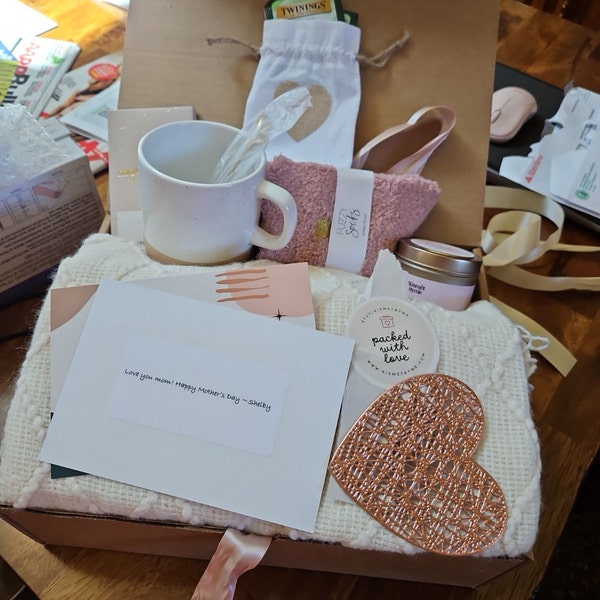 Classy Gift Basket for Women , Cozy Gift Box With Blanket, Socks ...