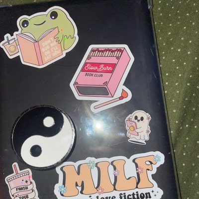 Acotar Book Stack Sticker, Sarah J Maas Sticker, ACOTAR Merch, Rhysand ...