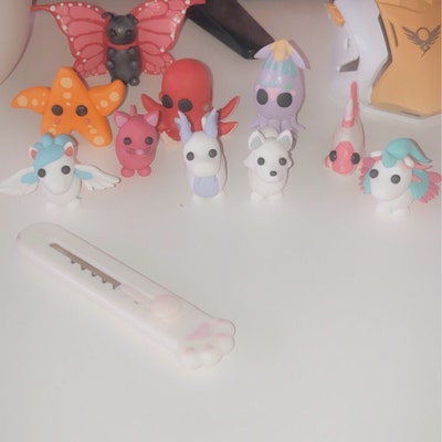 Adopt Me Pets Figures Hawk,fallow Deer,woodpecker,woodland Egg,red ...