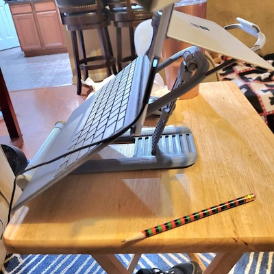 Microsoft Surface Pro Stand: Lift Your Surface With Keyboard Attached ...