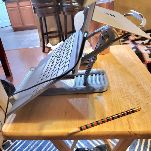 Microsoft Surface Pro Stand: Lift Your Surface With Keyboard Attached ...