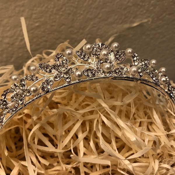 Blue Crystal Tiara, Emerald Tiara, Wedding Tiara, Crystal Crown ...