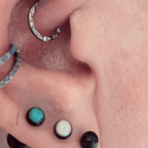 Daith Jewelry Earring, Simple Titanium Minimalist Daith Jewelry, Small ...