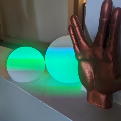 Handcrafted Spock Hand Vulcan Salute Sign Decorative Star - Etsy