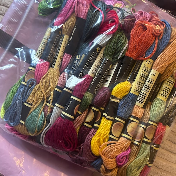 Full Set of 447 Cross Stitch Threads CXC 2 Labels - DMC Colours - No.s ...