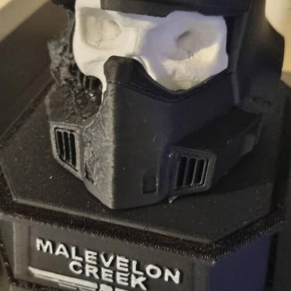 Hell Divers Battle Damaged Helmet - Etsy