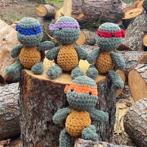 Zeek the Zombie | Amigurumi Crochet Pattern, Halloween Pattern, Spooky ...