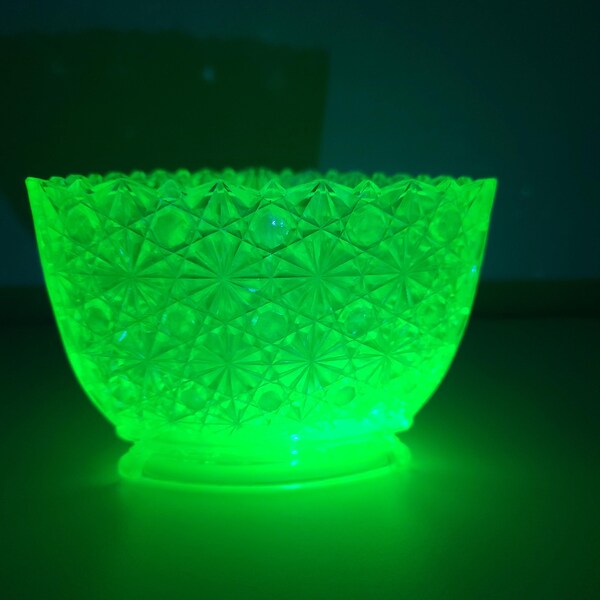 Vintage Etched Crystal Ice Bowl - Etsy