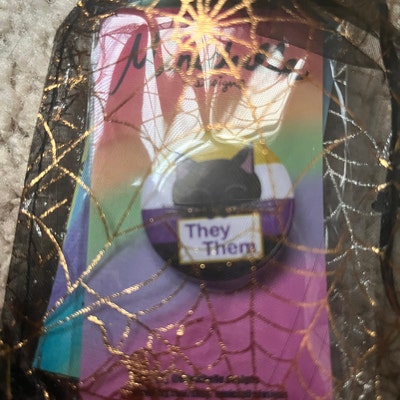 Kitty Cat Nonbinary Pride Flag Pronoun 1.25 Inch Pin Back Button They/them/theirs LGBTQ Gift - Etsy