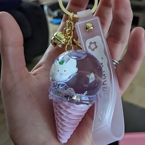 Astronaut Liquid Keychain Boba Keychain Quicksand Keychain - Etsy