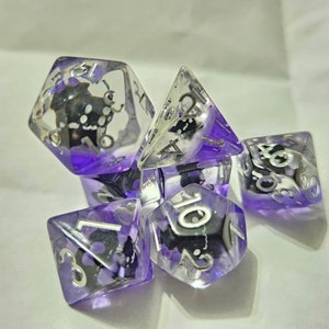 Purple Turtle Dice Set, Transparent With Light Purple Turtle Inside ...