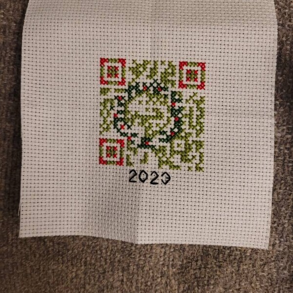 Last Christmas QR Code Cross Stitch Pattern, Plays Wham! Song on ...