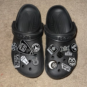 Skeleton Heart Hands Clog Charm Croc Jibbitz Bones Love - Etsy