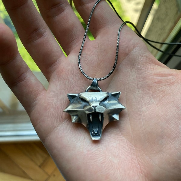 925 Sterling Silver Cat School Medallion Necklace Elegant Gaming Relic ...