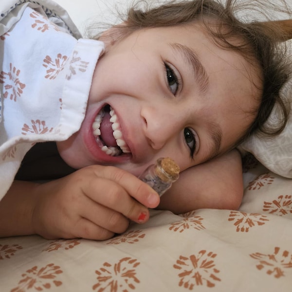 Full Moon Crystal Confetti Mystery Scoop Crystal Dip - Etsy