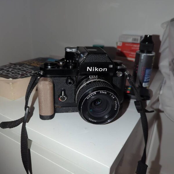 Nikon F2 Butter Grip by Cameradactyl - Etsy