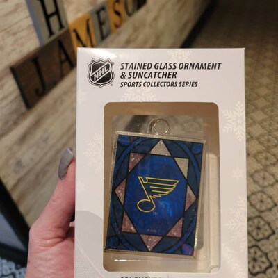 NFL Assorted Team Licensed Lanyard-id Holder, Keychain Key Ring ...